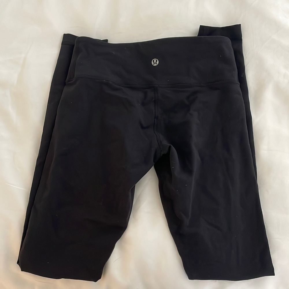 Classic Lululemon Low Rise Black Leggings - Gem